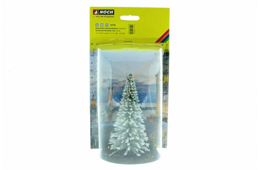Iluminated Christmas Tree, Noch i Landskap